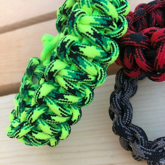 0whovian0 | Jewelry | Custom Handmade Diff Base Color Paracord Bracelet ...
